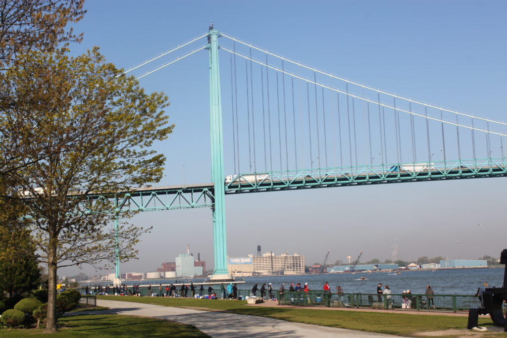 Learn to Fish the Detroit River | Detroit River Canadian Cleanup